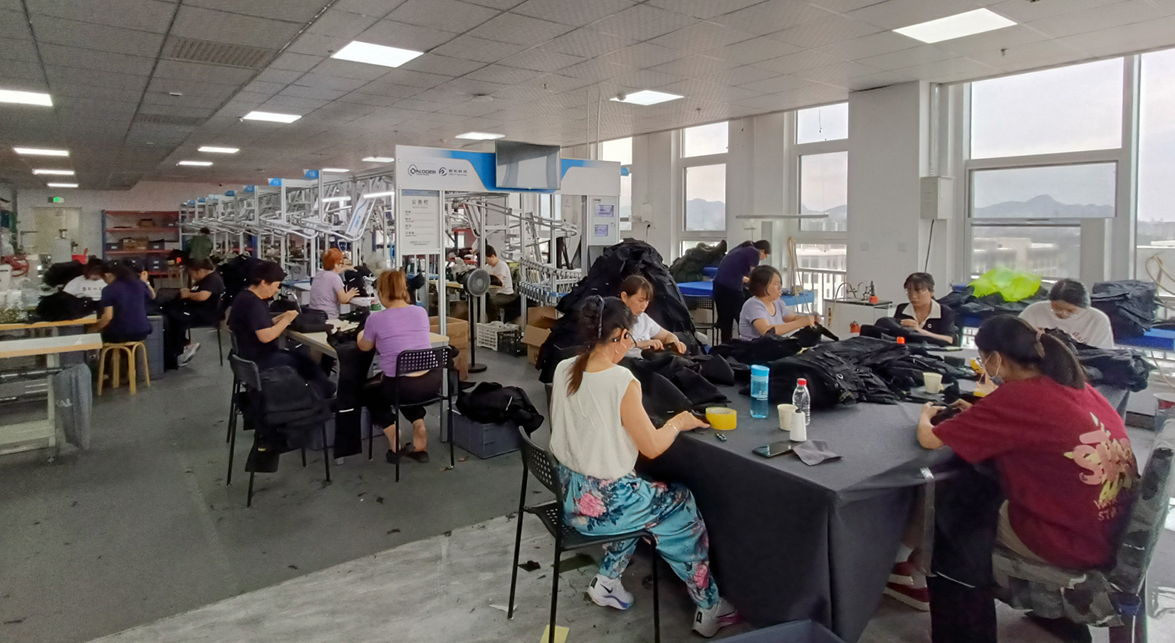 News - Strict Quality Inspection of Working Pants